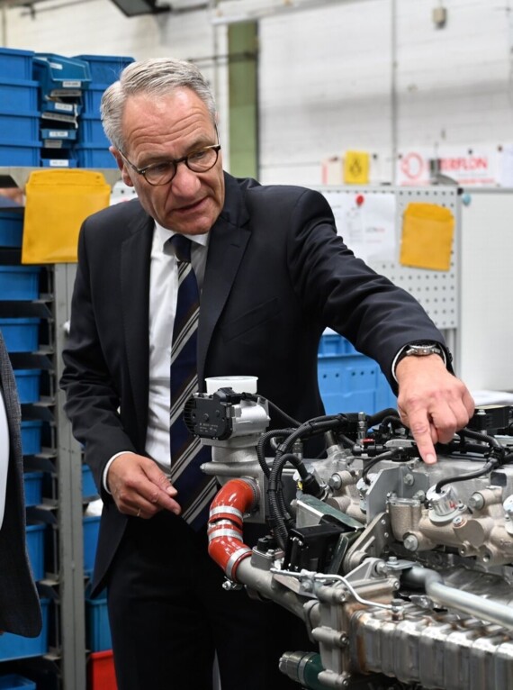 H2 injection - Components for gas engines - Products & Services ...