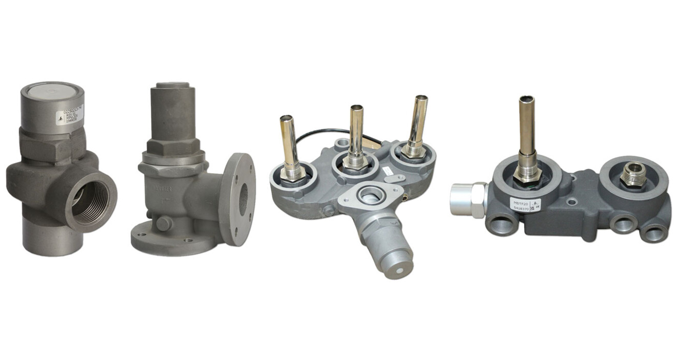 Discharge Control for oil injected screw compressors - Components for ...